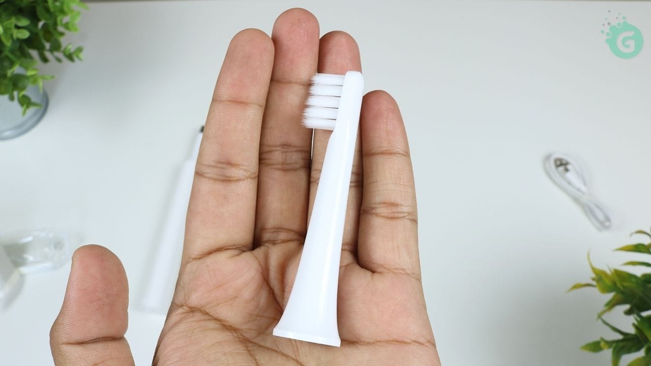 Mi Electric Toothbrush T100 Review, Only 550 Rs - Geekman