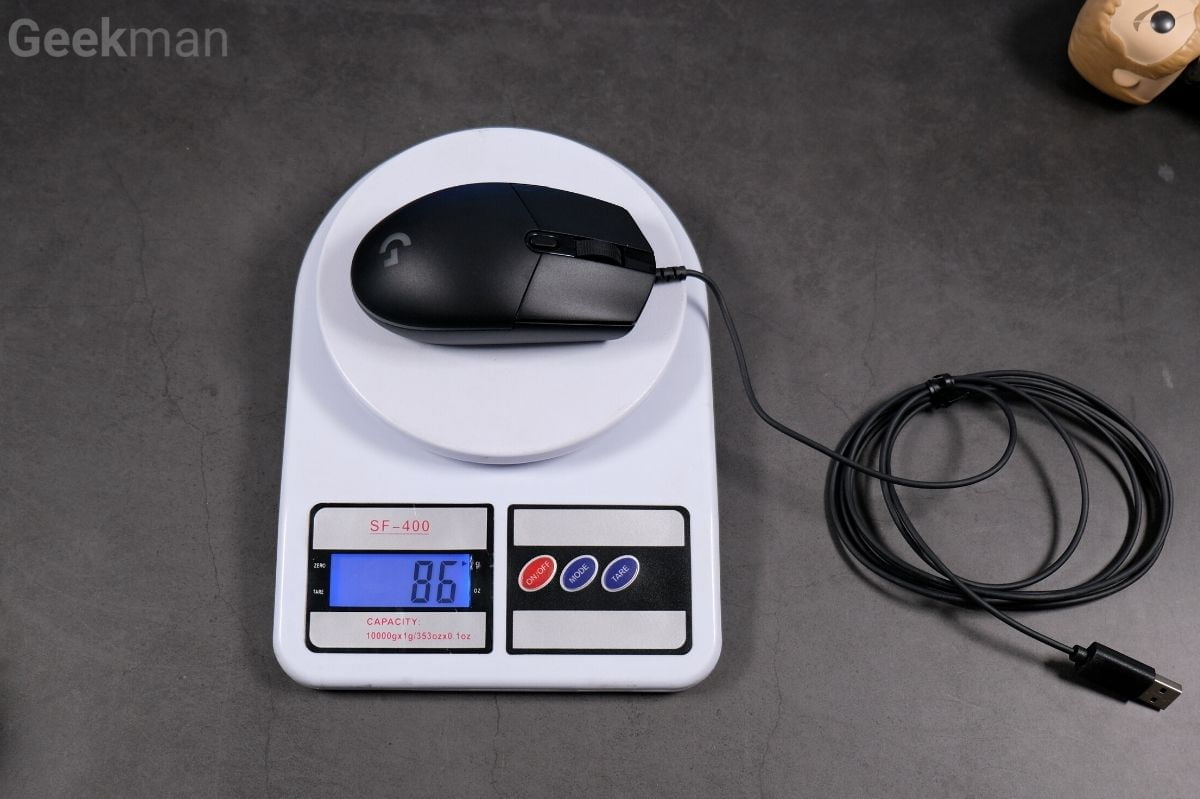 Logitech G102 Light Sync Review With Pros & Cons, Best Budget Gaming Mouse?